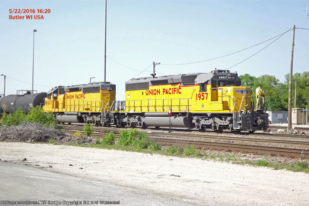 A pair of 57's - Heinz would appreciate the variety